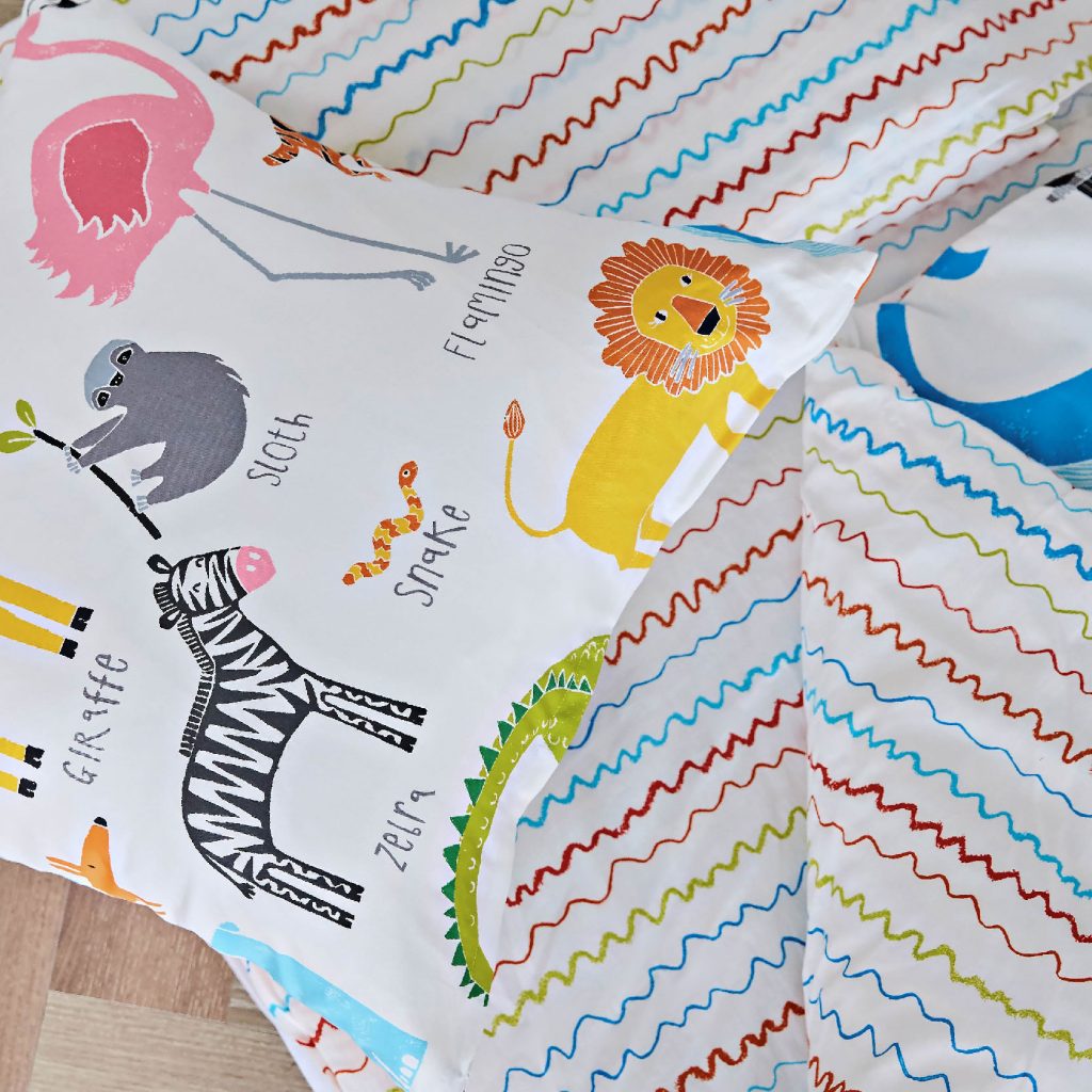 Scion Animal 動物園長纖天絲抱枕 – 喆_居家